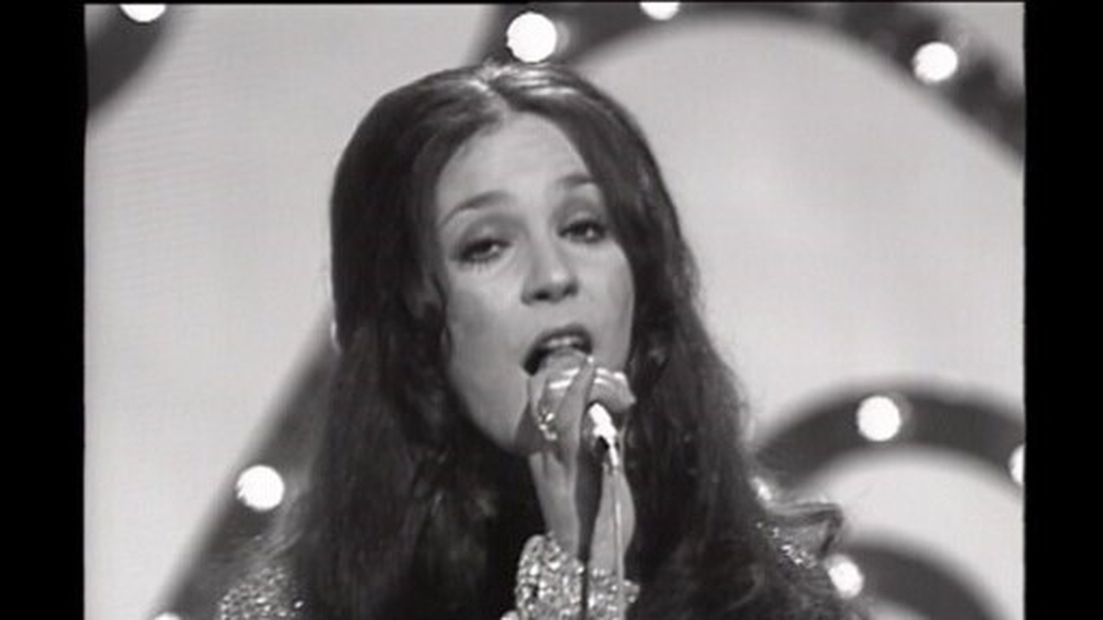 Sandie Jones 'Ceol an Ghrá' Eurovision 1972