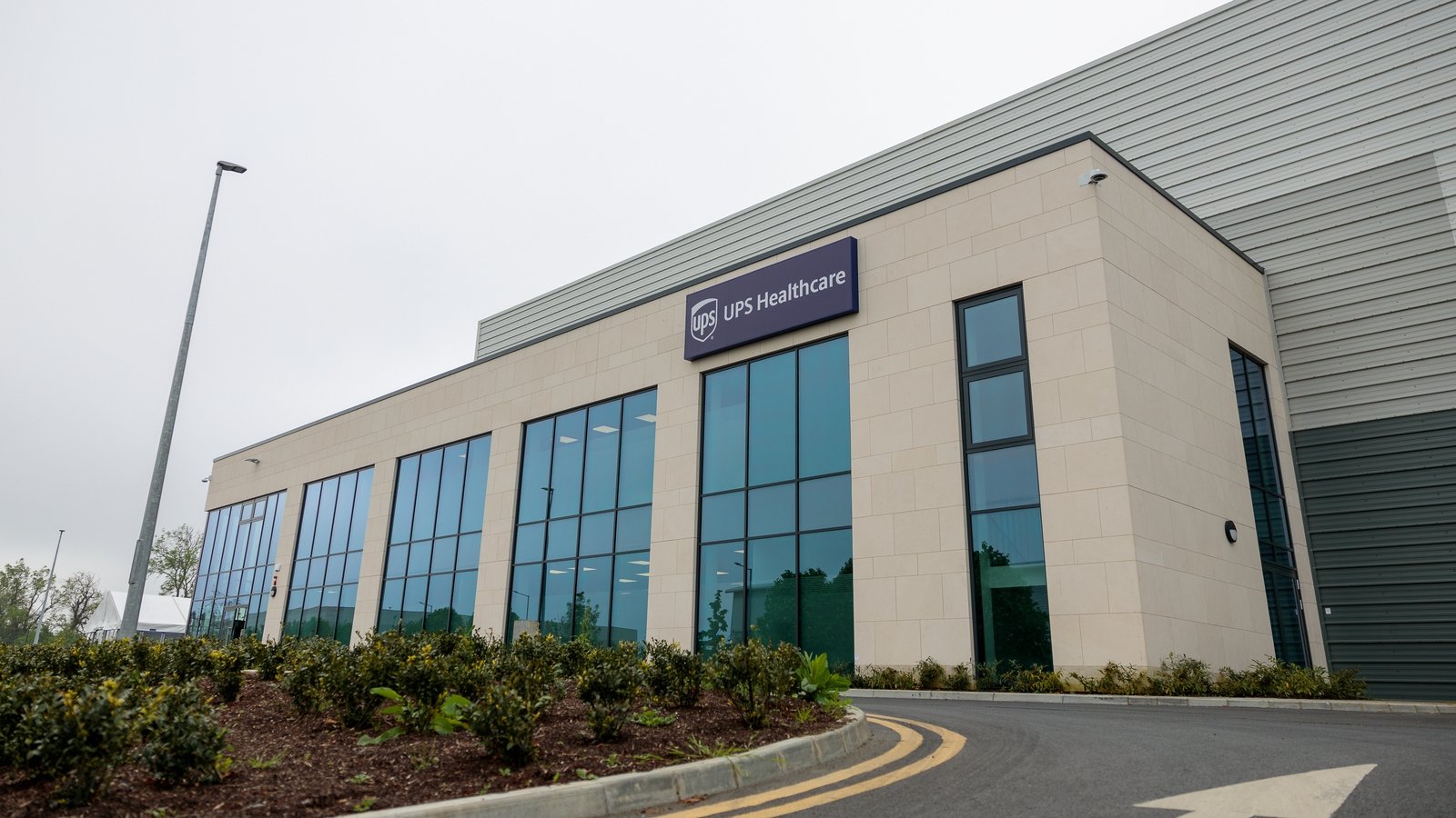 UPS Healthcare opens new Dublin healthcare facility