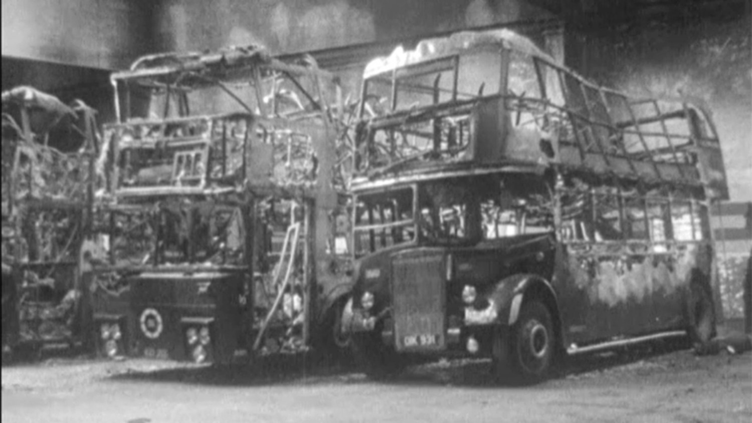 RTÉ Archives | Disasters | Donnybrook Bus Depot Fire