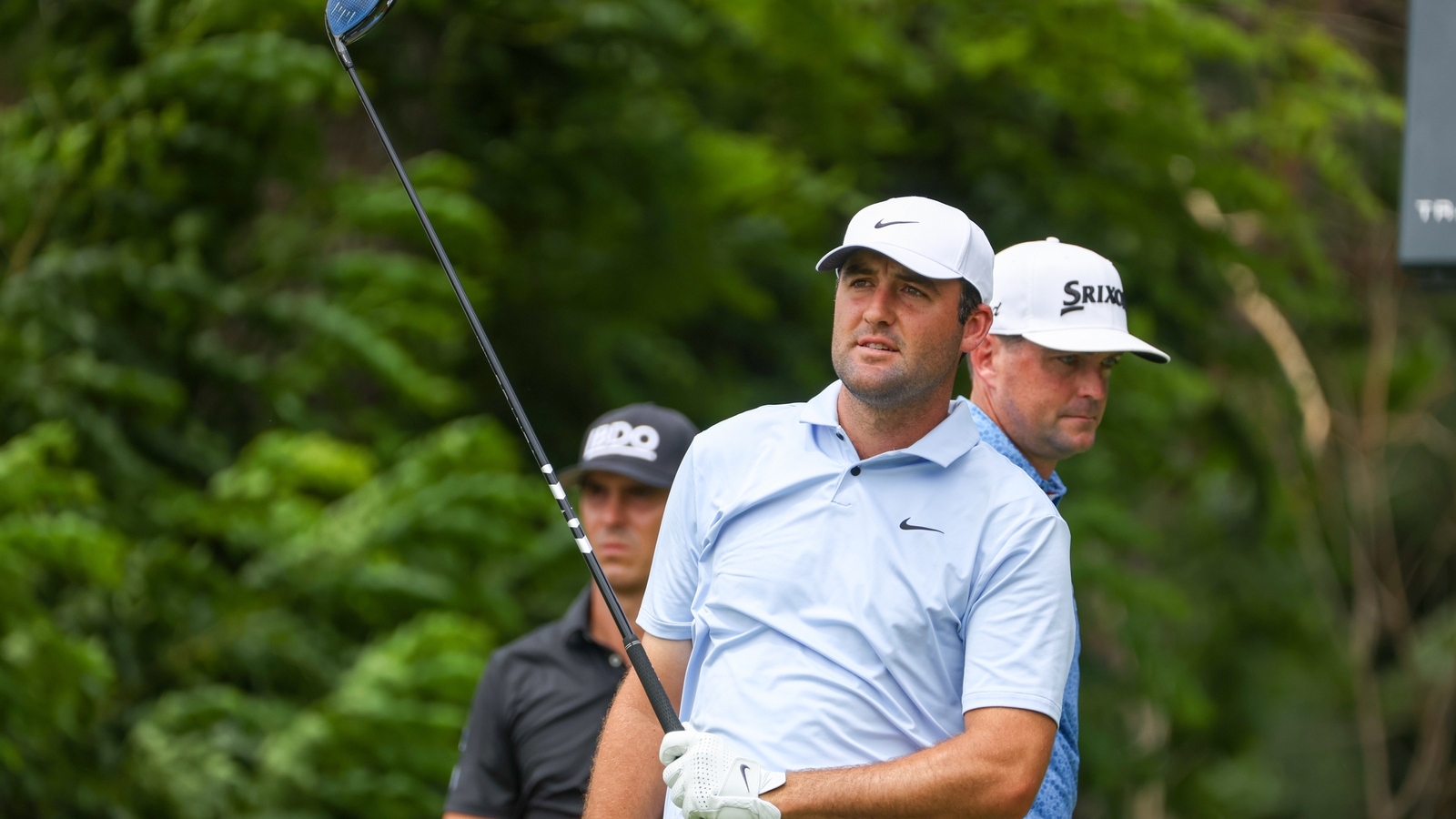 Scheffler makes slow start at Charles Schwab