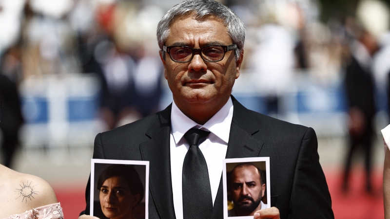 Escaped Iranian director receives ovation at Cannes