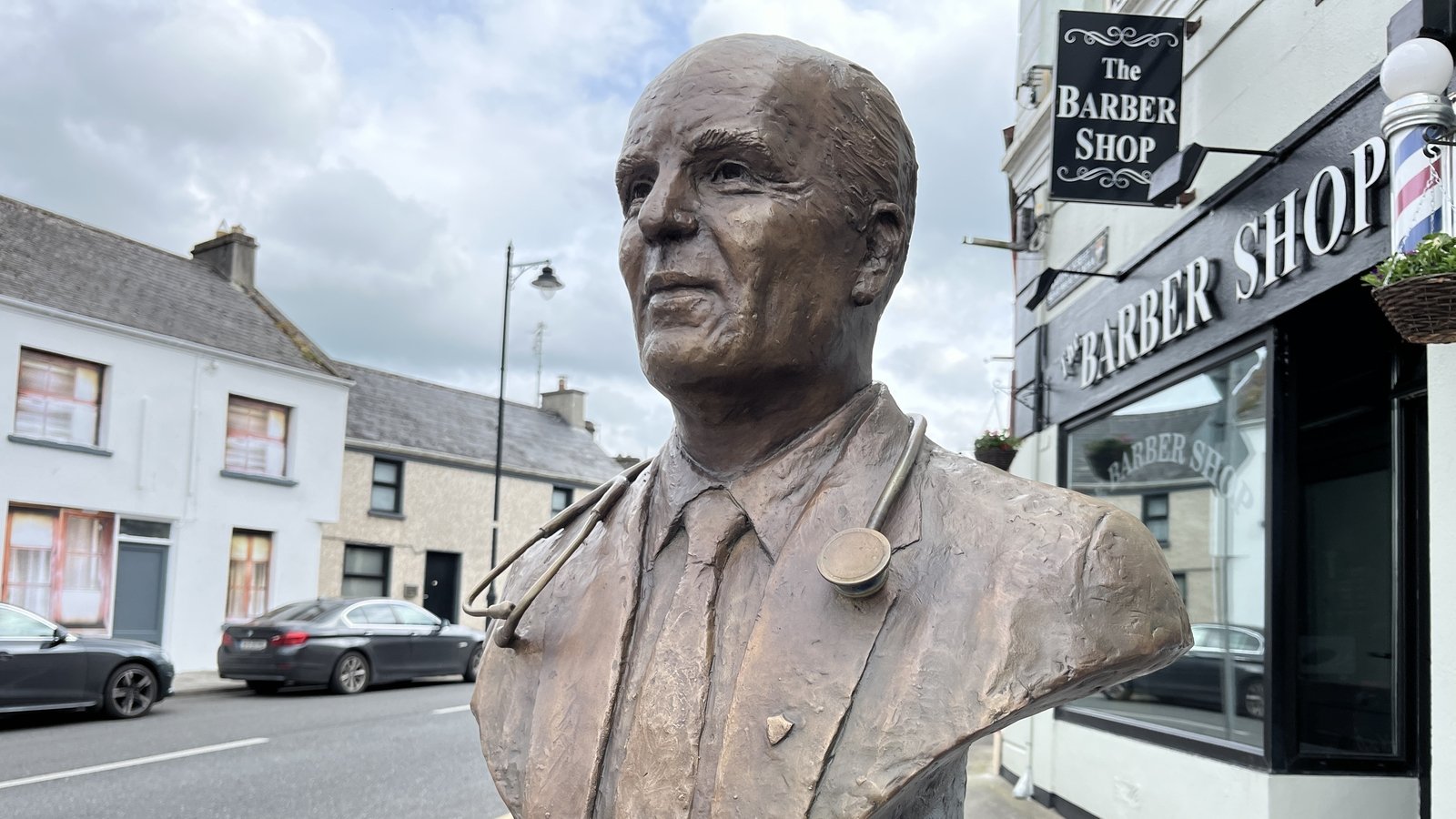 Sculpture unveiled of former GAA President Mick Loftus
