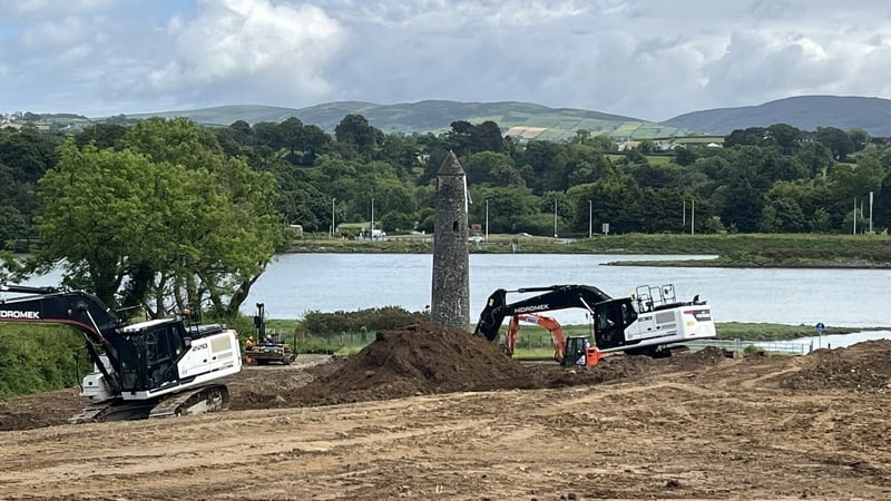 Narrow Water Bridge can be delivered on time - Tánaiste