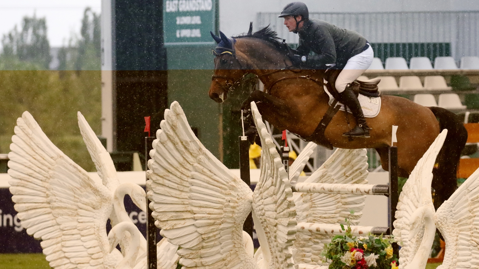 Coyle claims Canadian five-star win on Farrel