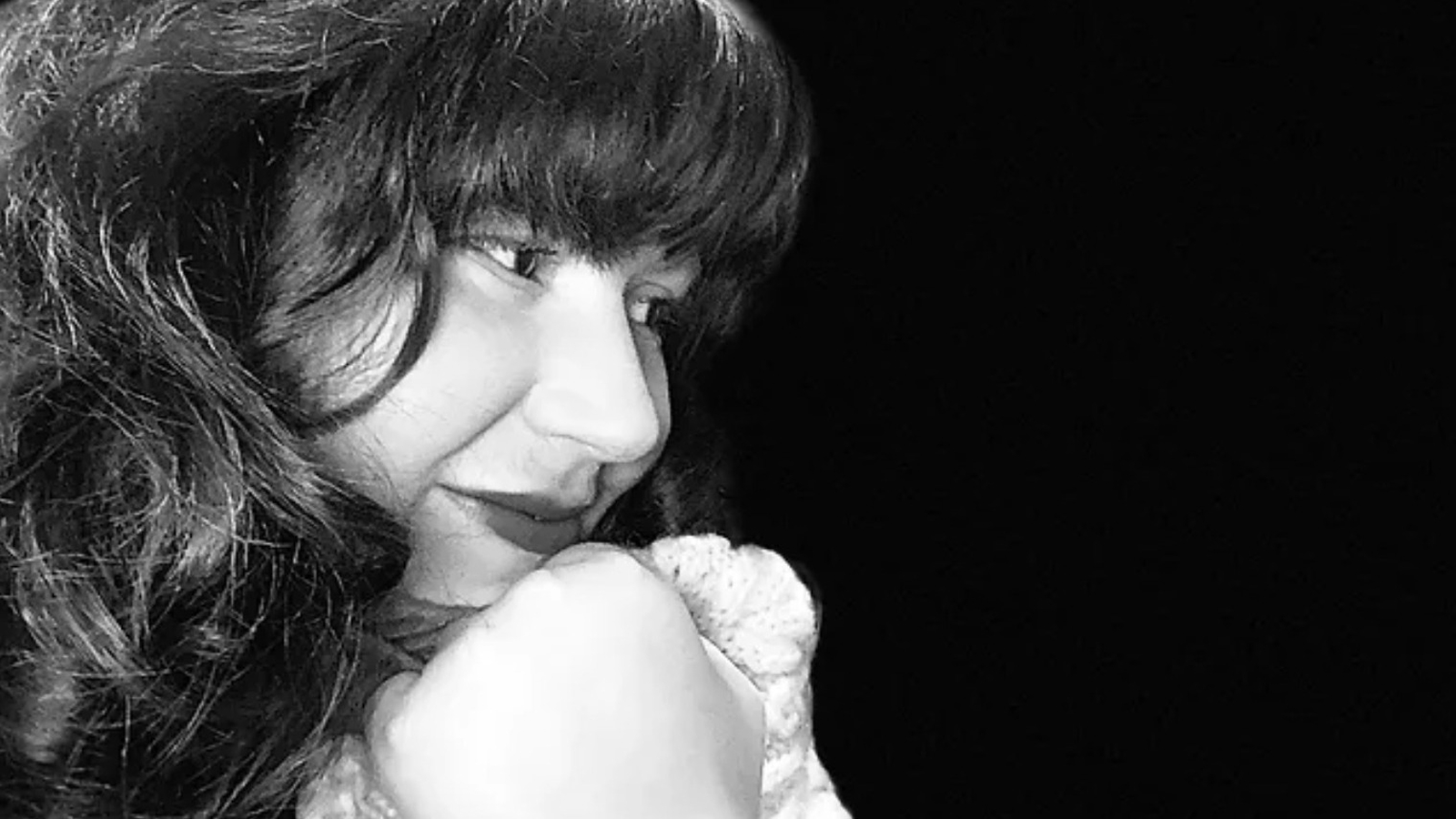 What happens to the victims of con artists like Carrie Jade?