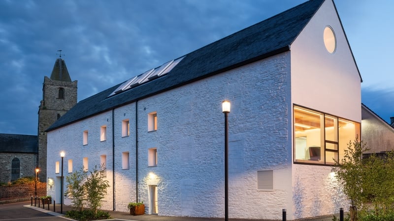 Why public libraries are ideal spaces to promote media literacy