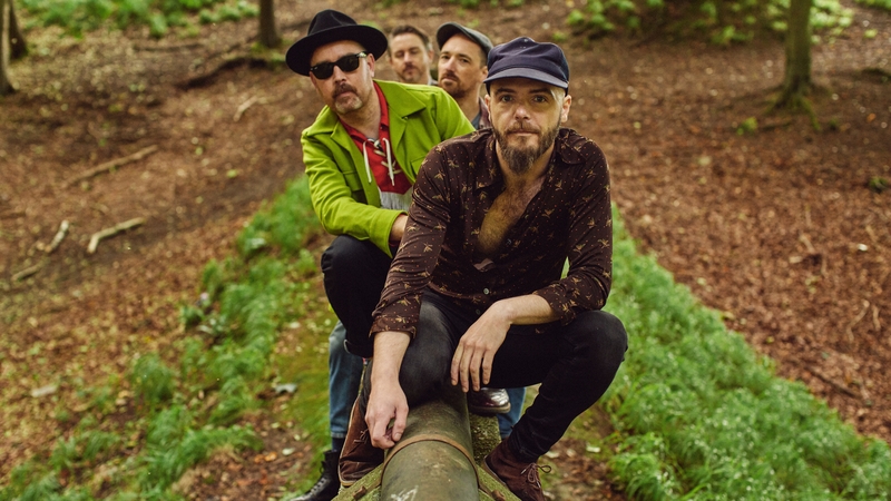 Behind the music - DOGPOND