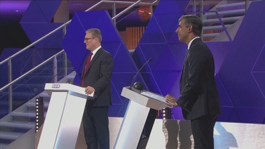 Video | Sunak and Starmer clash over betting row in final TV debate | RTÉ