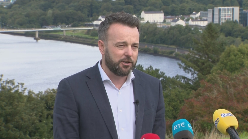 Colum Eastwood le héirí as mar cheannaire an SDLP