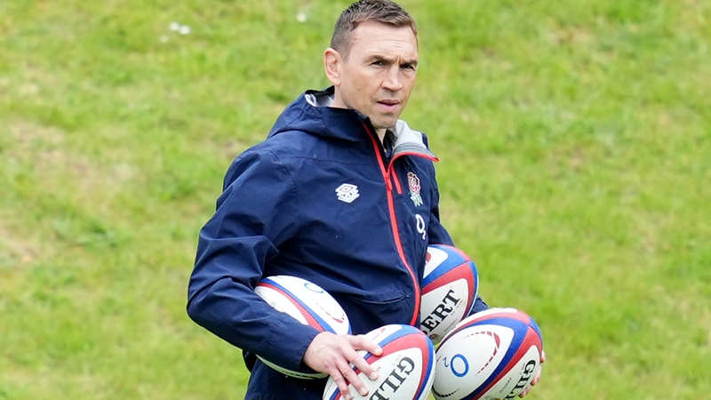 Sinfield to continue with England coaching role