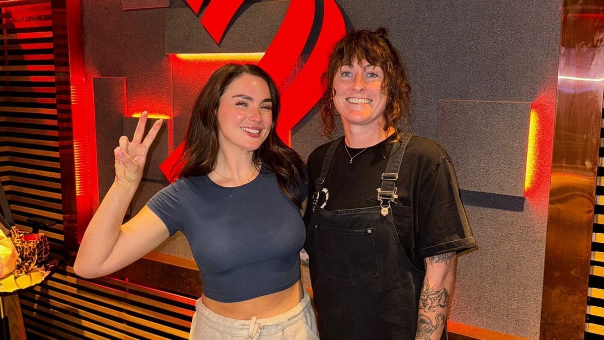 Kyla Cobbler - Becoming A Comedian | The Laura Fox Show - RTÉ 2FM