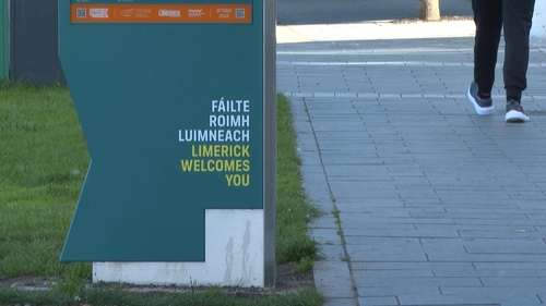 Call to remove bilingual signs after translation errors