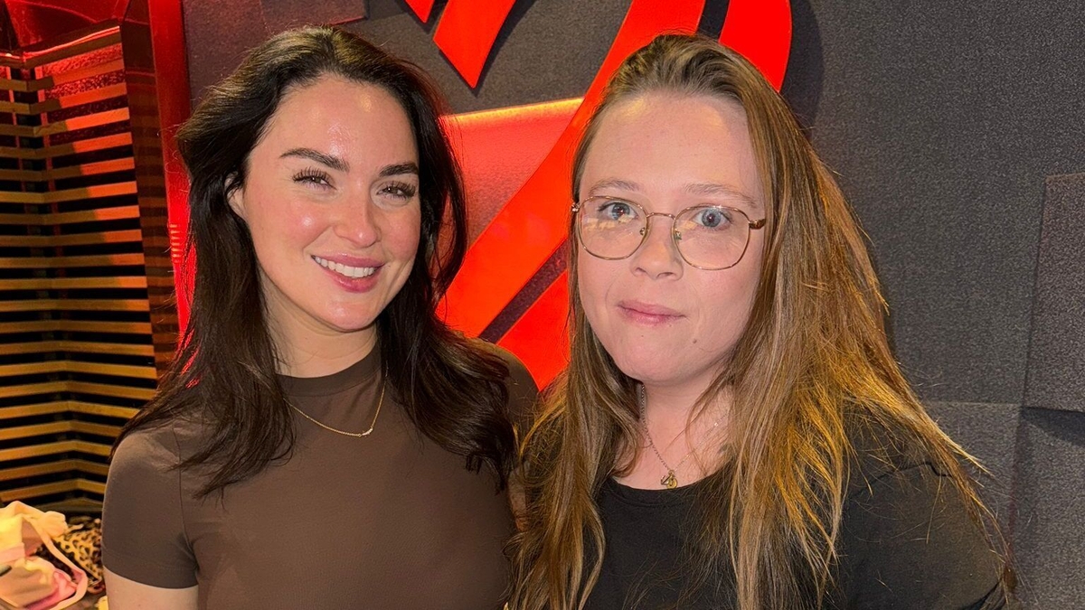 Jane Casey - Irish History Content Creator | The Laura Fox Show - RTÉ 2FM