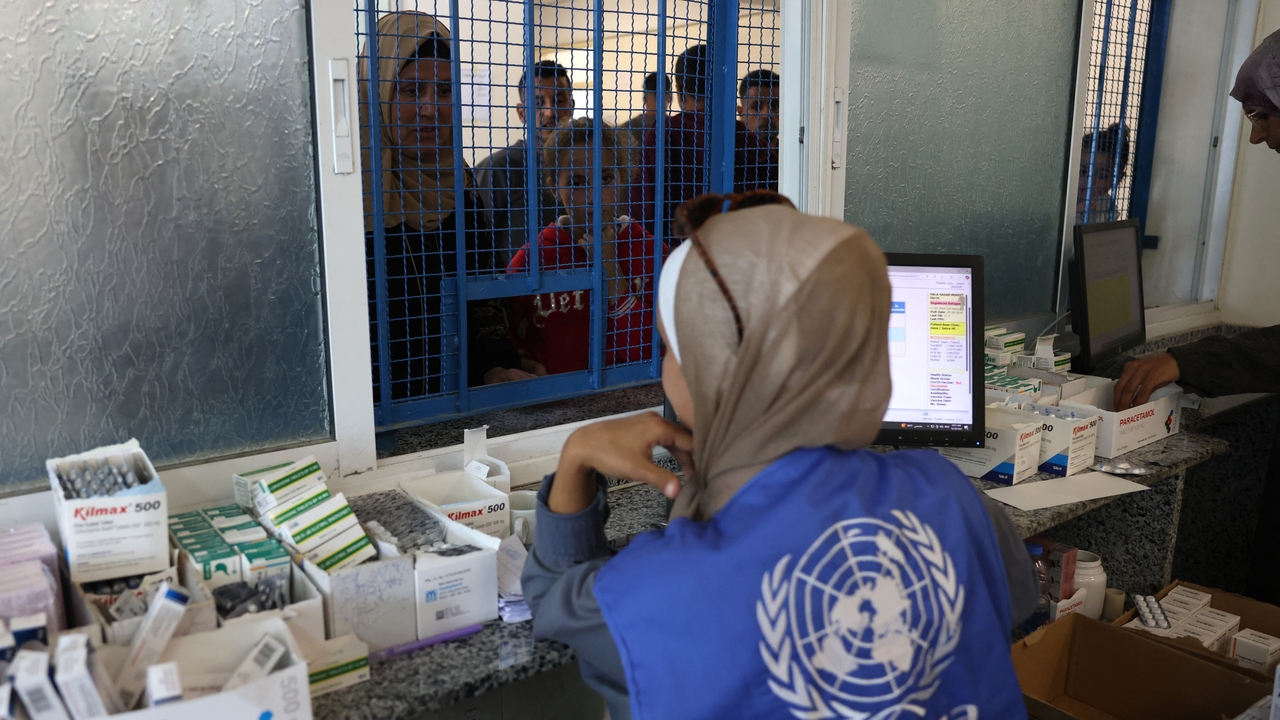As it happened: UNRWA ban could lead to aid collapse