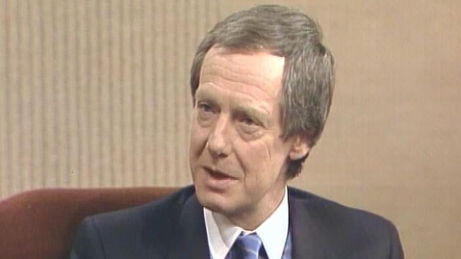 RTÉ Archives | Entertainment | Film Critic Barry Norman