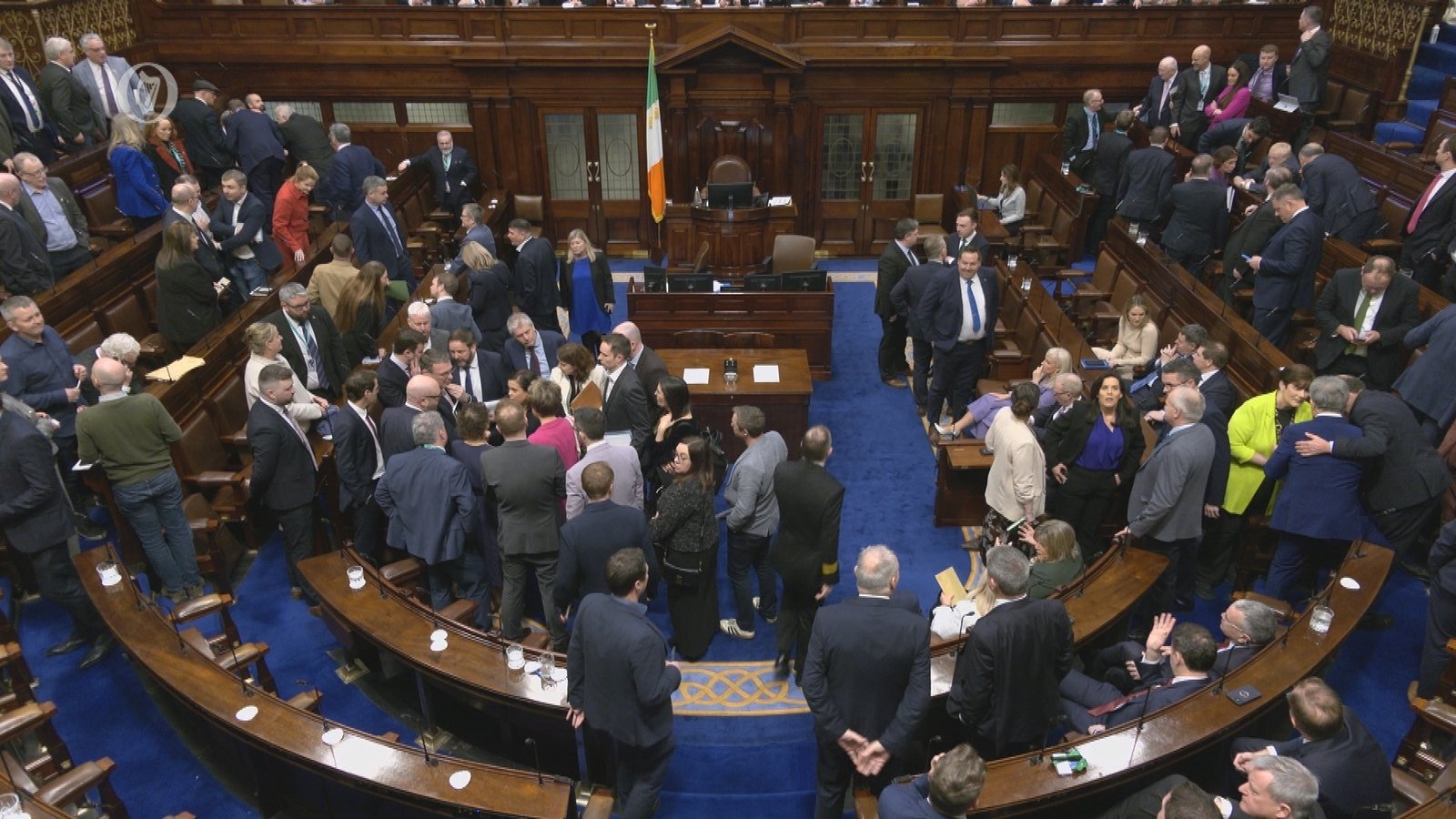 Deep division remains over Dáil speaking row