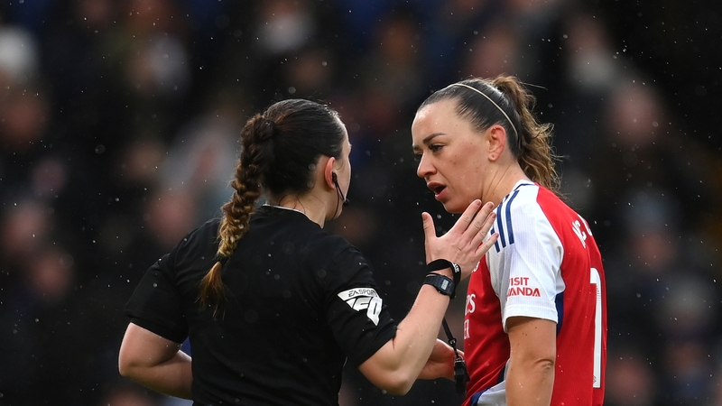 McCabe sees red in Arsenal's defeat to Chelsea