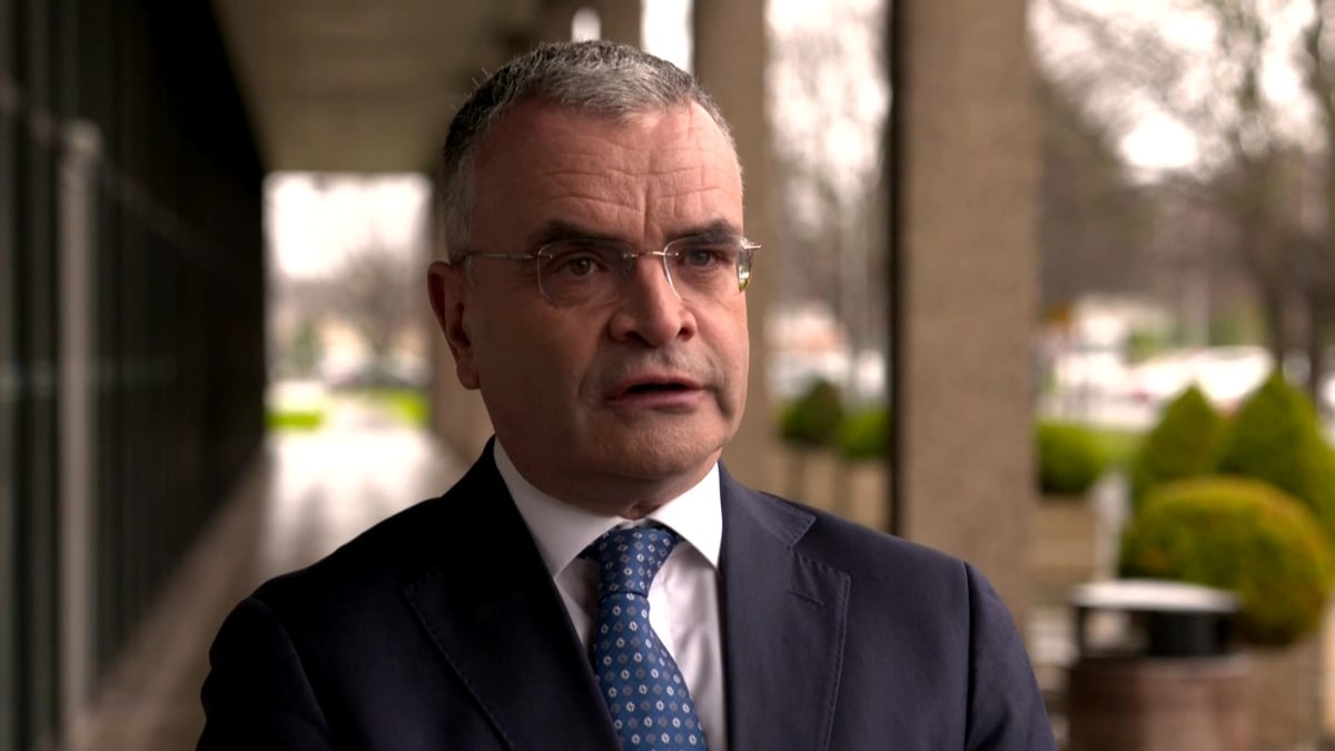 An tAire Dara Calleary Máirín McDonagh, Mairéad Uí Lorcáin agus ...