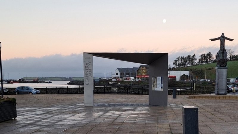 Council asked to explain €670,000 cost of Bantry signs