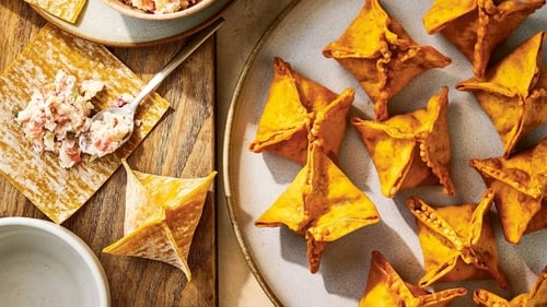 Kwoklyn Wan's crispy cheesy crab wontons