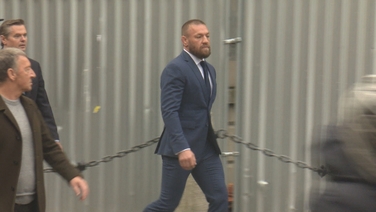 Video | Conor McGregor arrives at High Court | RTÉ
