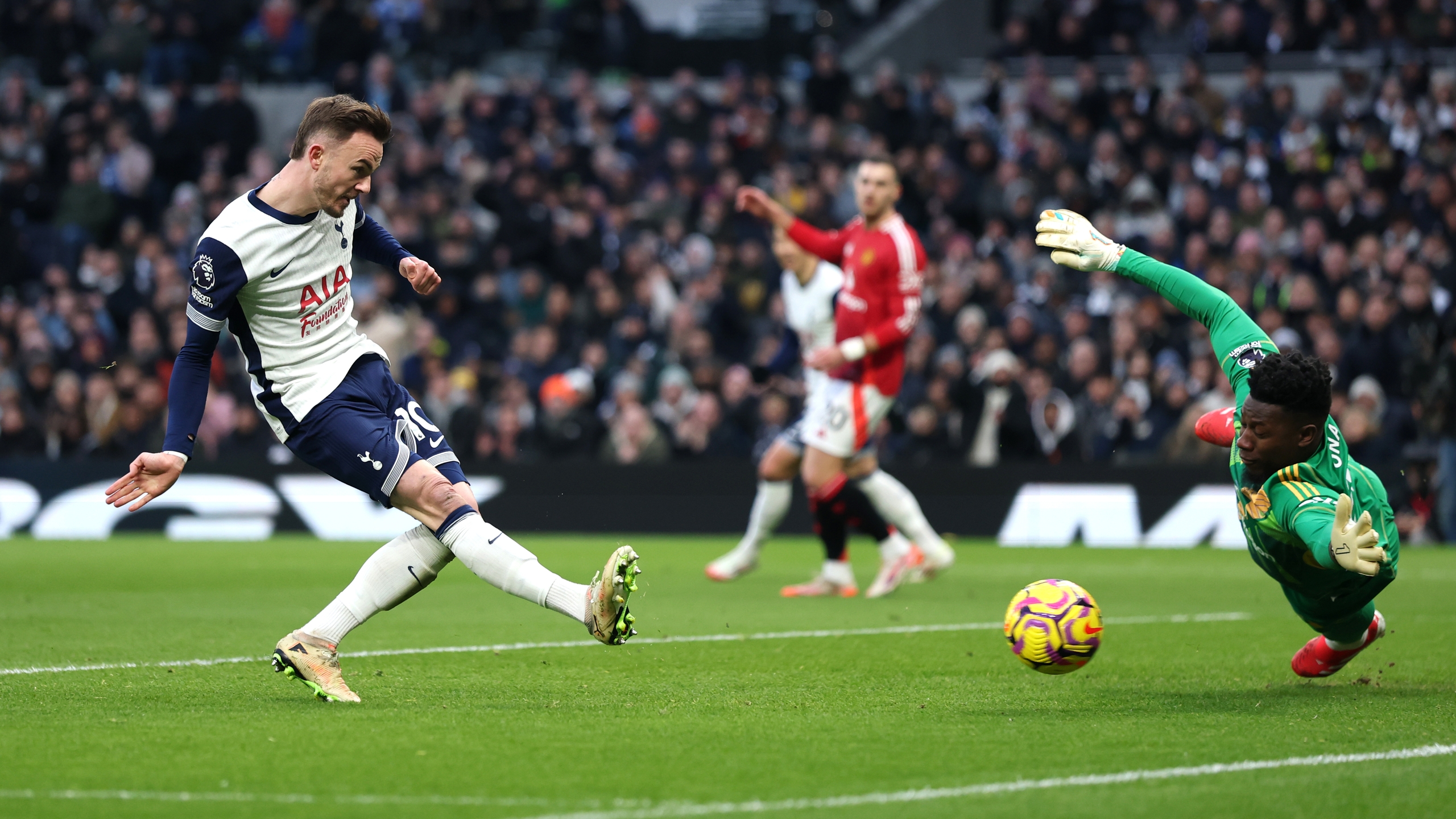 Premier League: Tottenham 1-0 Manchester United recap
