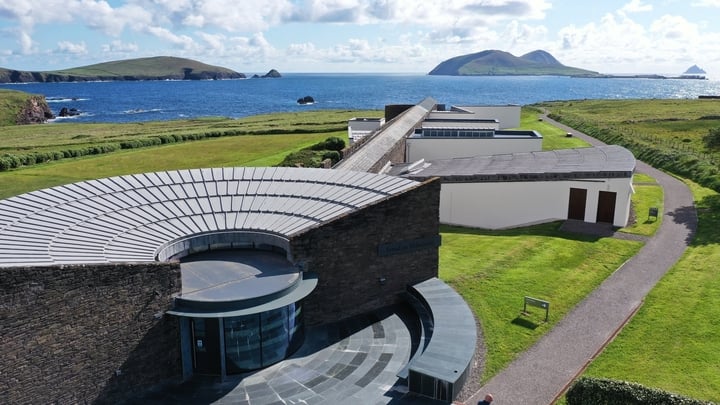 Legacy S01E02 - Writers and Collectors - RTÉ Player